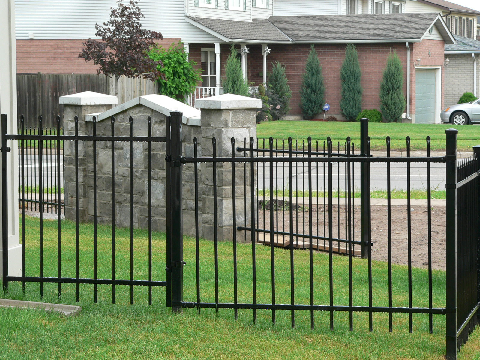 Residential Modular Iron – Maximum Fence